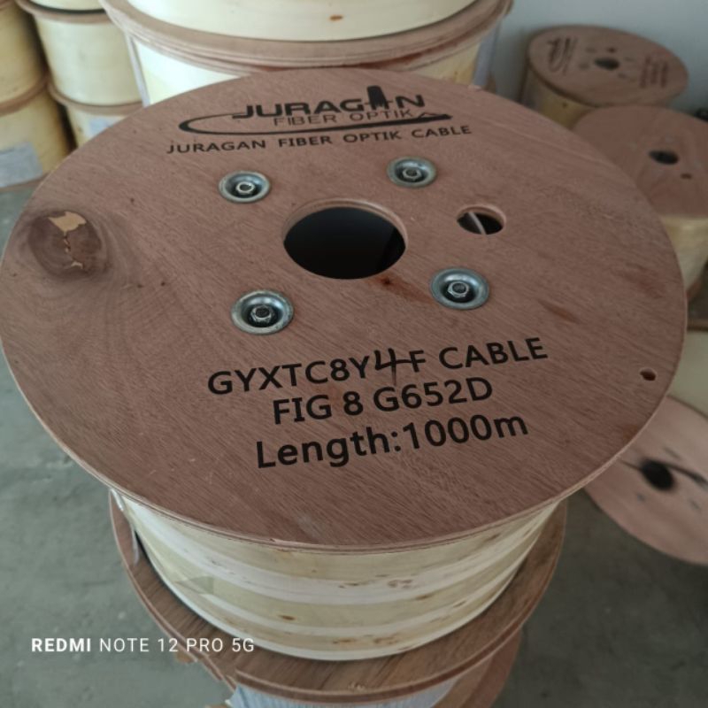 Jual kabel 4 core fig 8 1 km / kabel fig 8 4 core 1 km / kabel fiber ...