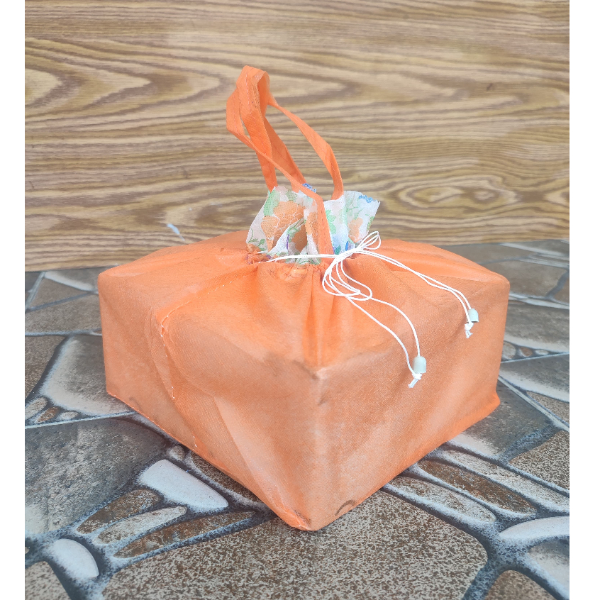 Jual Tas serut box nasi 18 X 18 tas hajatan kotak nasi ( isi 12pcs ...