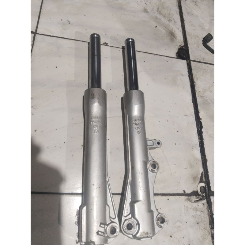 Jual shokbeker depan copy 125z original | Shopee Indonesia
