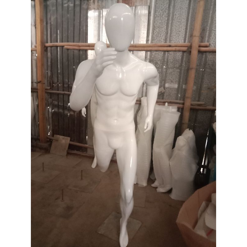 Jual manekin patung full body pria sport lari | Shopee Indonesia