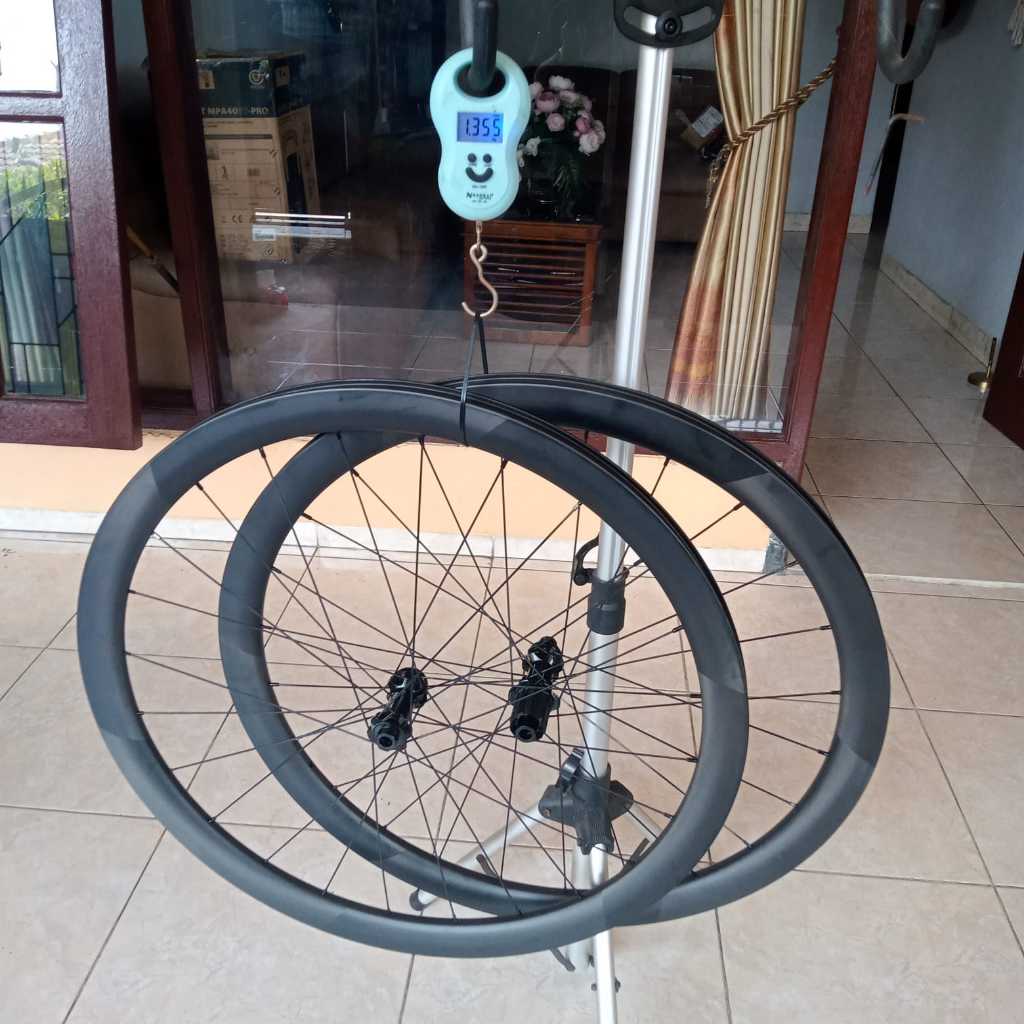 Jual WHEELSET CARBON VERSI RINGAN PROFIL 40 MM DISC BRAKE BERGARANSI ...
