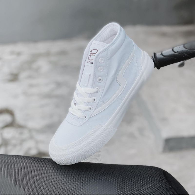 Jual PATROBAS Sepatu Patrobas New Ivan Triple White High 100% Original ...