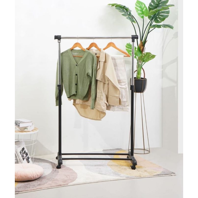 Jual INFORMA GARMENT RACK BLACK// RAK GANTUNG INFORMA | Shopee Indonesia