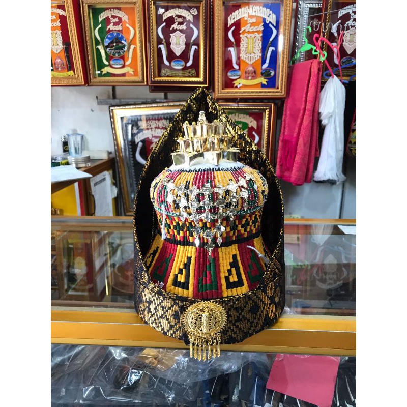 Jual Topi pengantin pria komplit adat Aceh / Kopiah meukutop khas Aceh ...