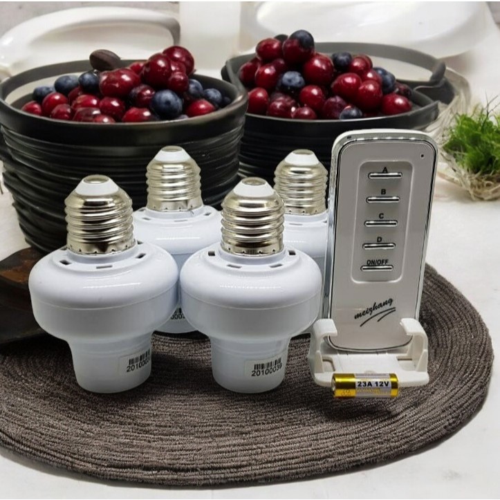 Jual FITTING LAMPU E27 DENGAN REMOTE KONTROL.....1 REMOTE 4 FITTINGS ...