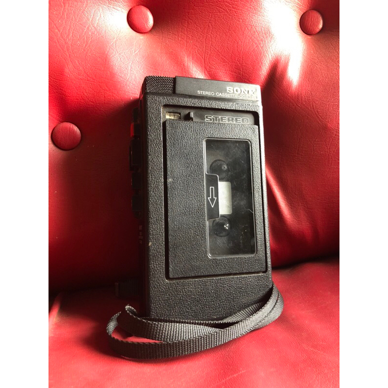 Jual SONY TCS-300 WALKMAN CASSETTE RECORDER | Shopee Indonesia