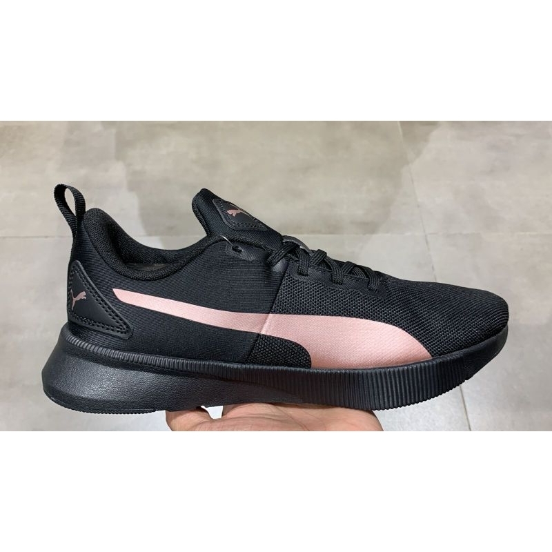 Jual Puma Flyer Runner Mesh Women Running Shoes - Black ORIGINAL BNIB ...