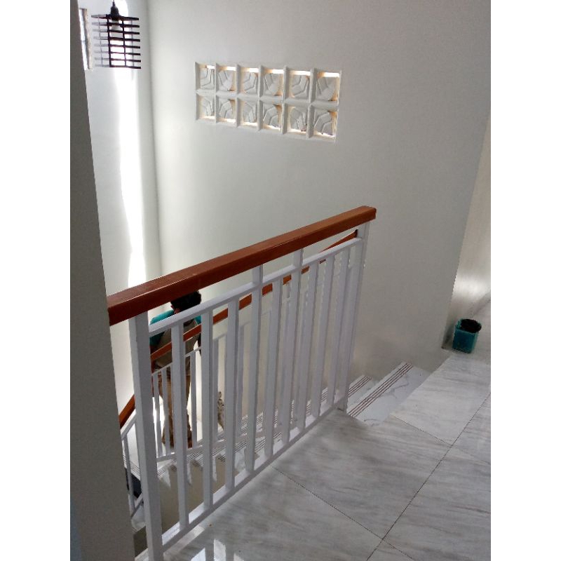 Jual Reling tangga minimalis pegangan kayu meranti | Shopee Indonesia