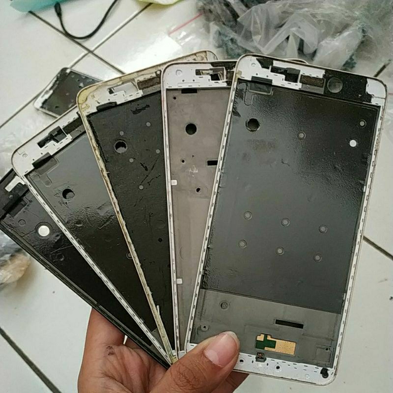 Jual FRAME SET BEKAS REDMI 4A ADA BAGIAN YANG GOMPEL | Shopee Indonesia