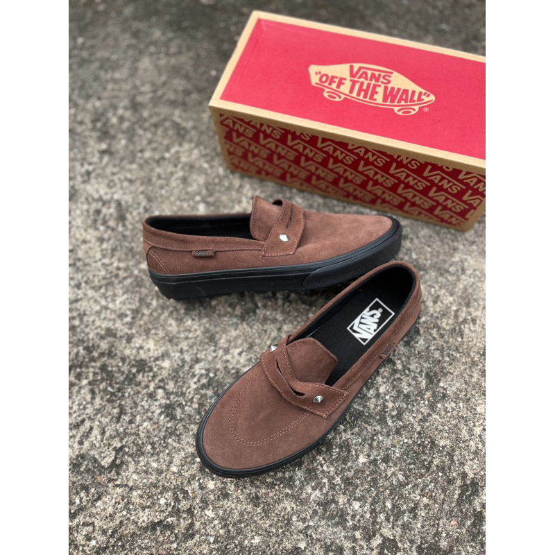 Jual VANS STYLE 53 SPIKES BROWN SLIP ON 100% ORIGINAL | Shopee Indonesia