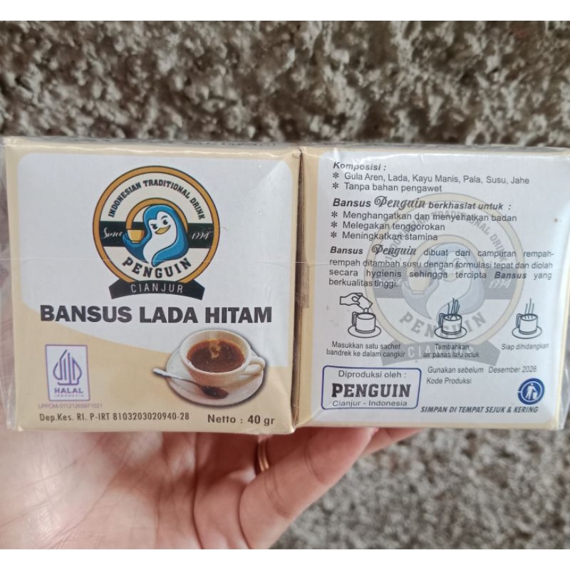 Jual Bandrek Susu Lada Hitam Penguin isi 10 kemasan 40gr | Shopee Indonesia