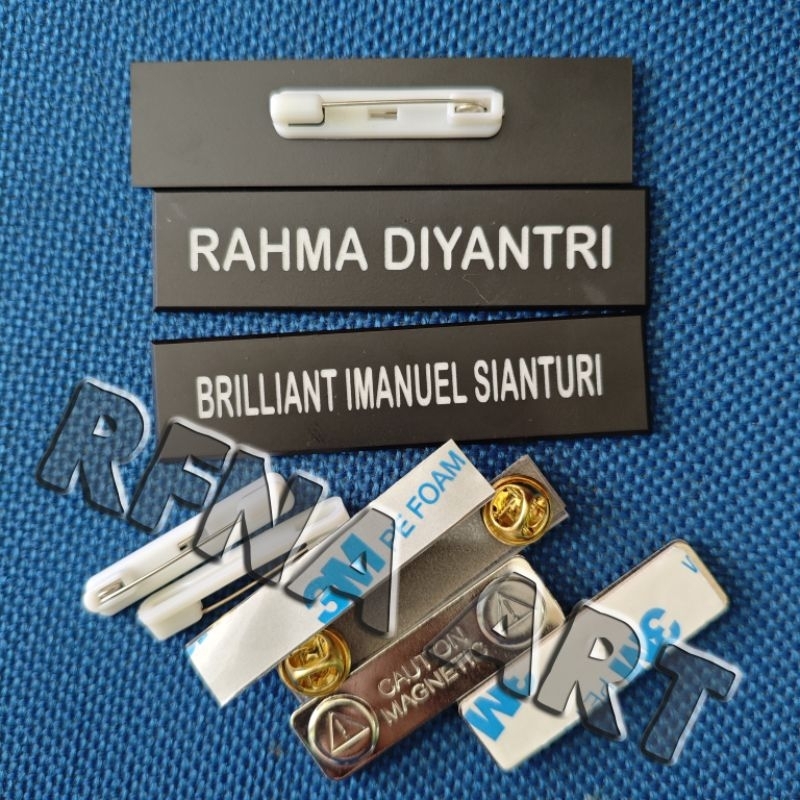 Jual GRAVIR, full hitam & putih papan nama PDH, Pegawai - Name Tag ...