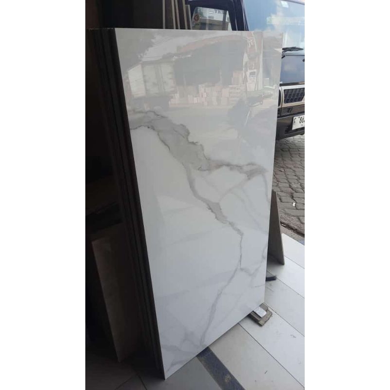 Jual Granit/keramik lantai putih motip marmer 60x120 ,list plin ...