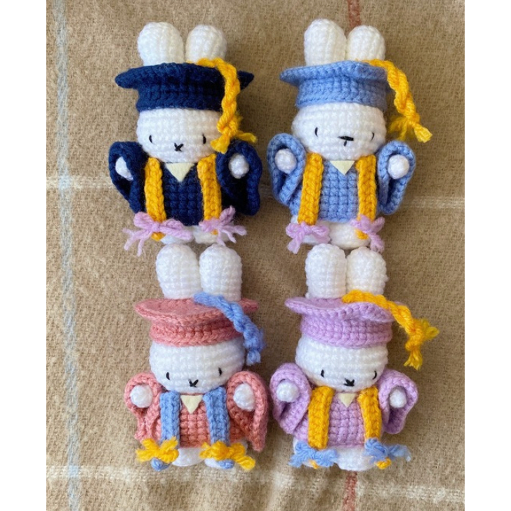 Jual Graduation Bunny {PDF File Amigurumi Pattern/Pola} | Shopee Indonesia