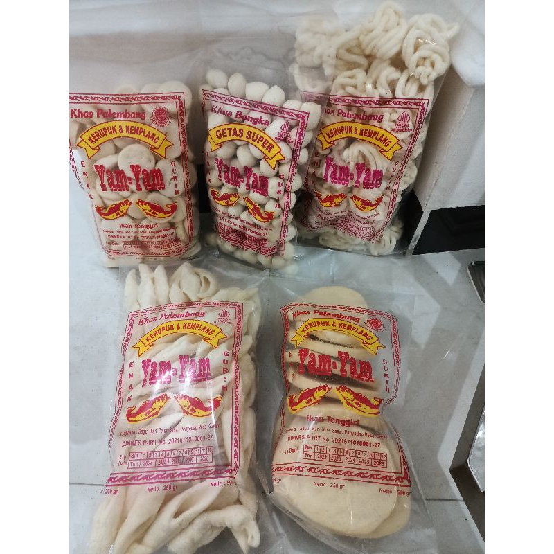 Jual paket kerupuk 5bungkus (getas,mini,peser,buncis,sanggul) | Shopee ...