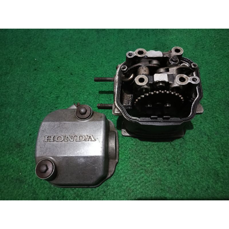 Jual blok kepala/blok head silinder head Honda absolute Revo set full ...