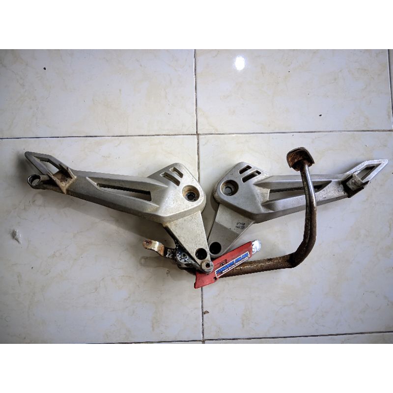 Jual footstep supra 125dd footstep supra dd old bustep supra DD bustep ...
