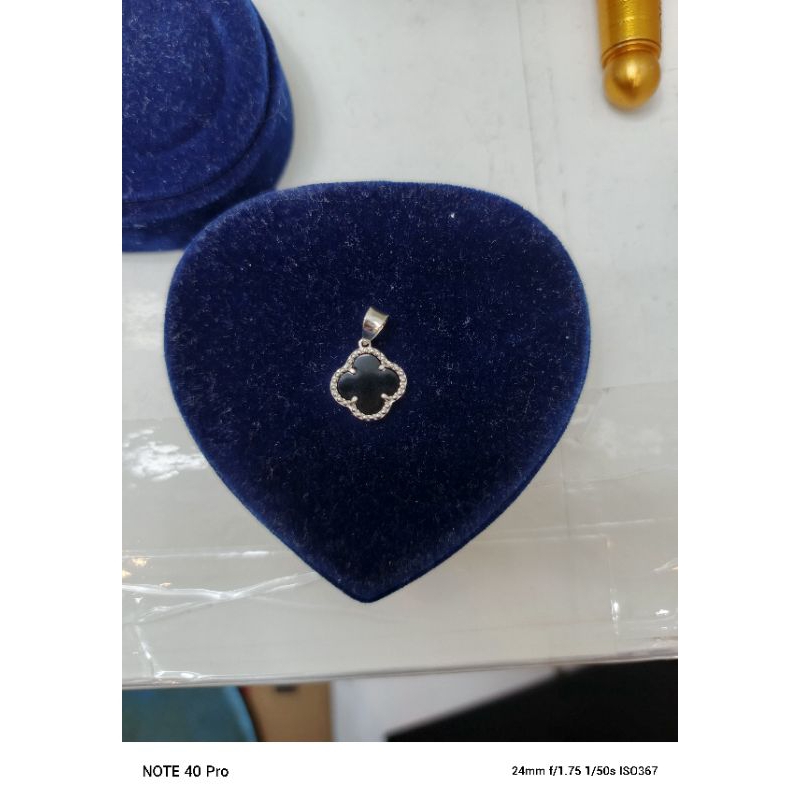 Jual gandulan vancleef hitammm | Shopee Indonesia