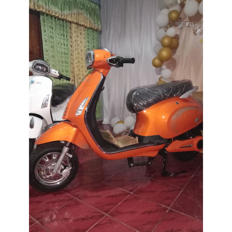 Jual Motor Listrik ZPT NYX (Subsidi Pemerintah) | Shopee Indonesia