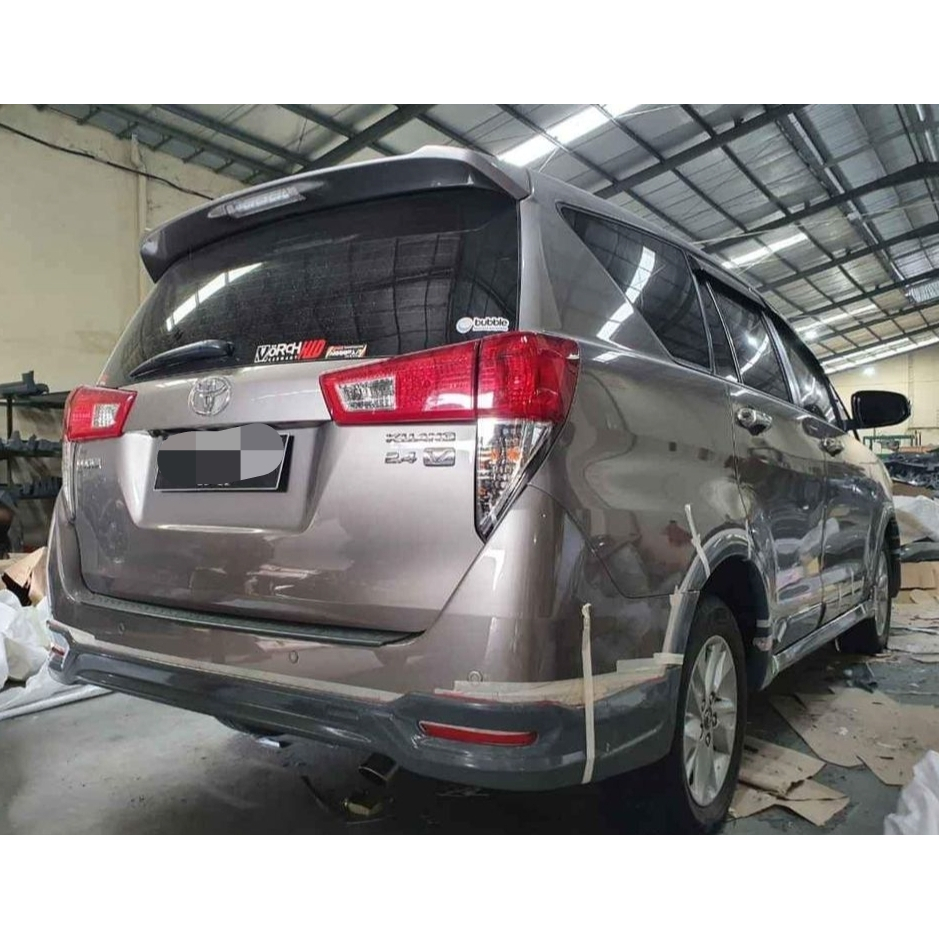 Jual BODY KIT INNOVA VENTURER 2022 UP mudah pemasanganya BODYKIT KIJANG ...