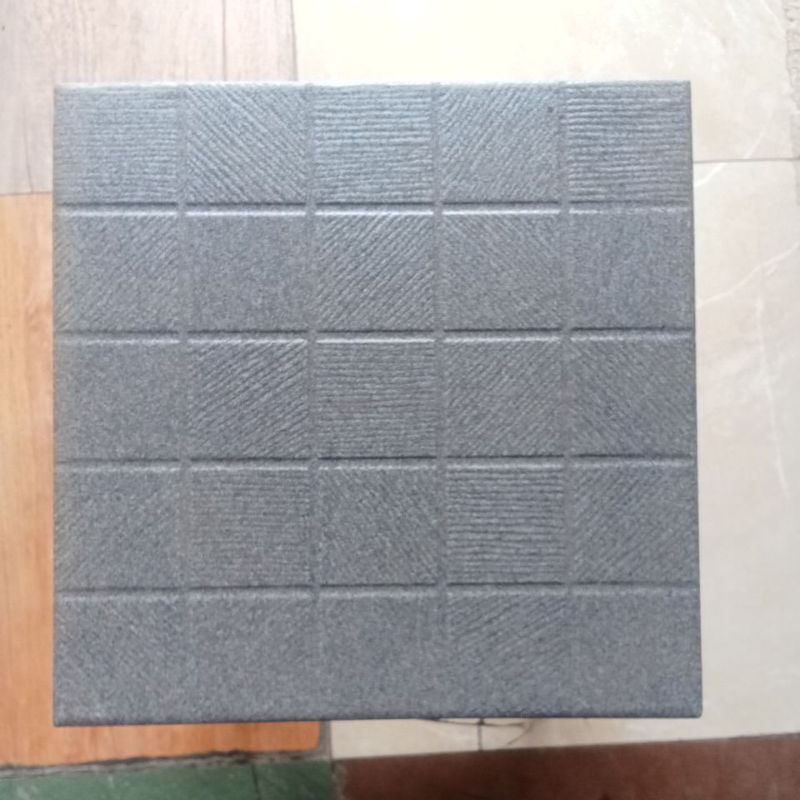 Jual Keramik ukuran 30x30 alpa blek/asia tile ab | Shopee Indonesia