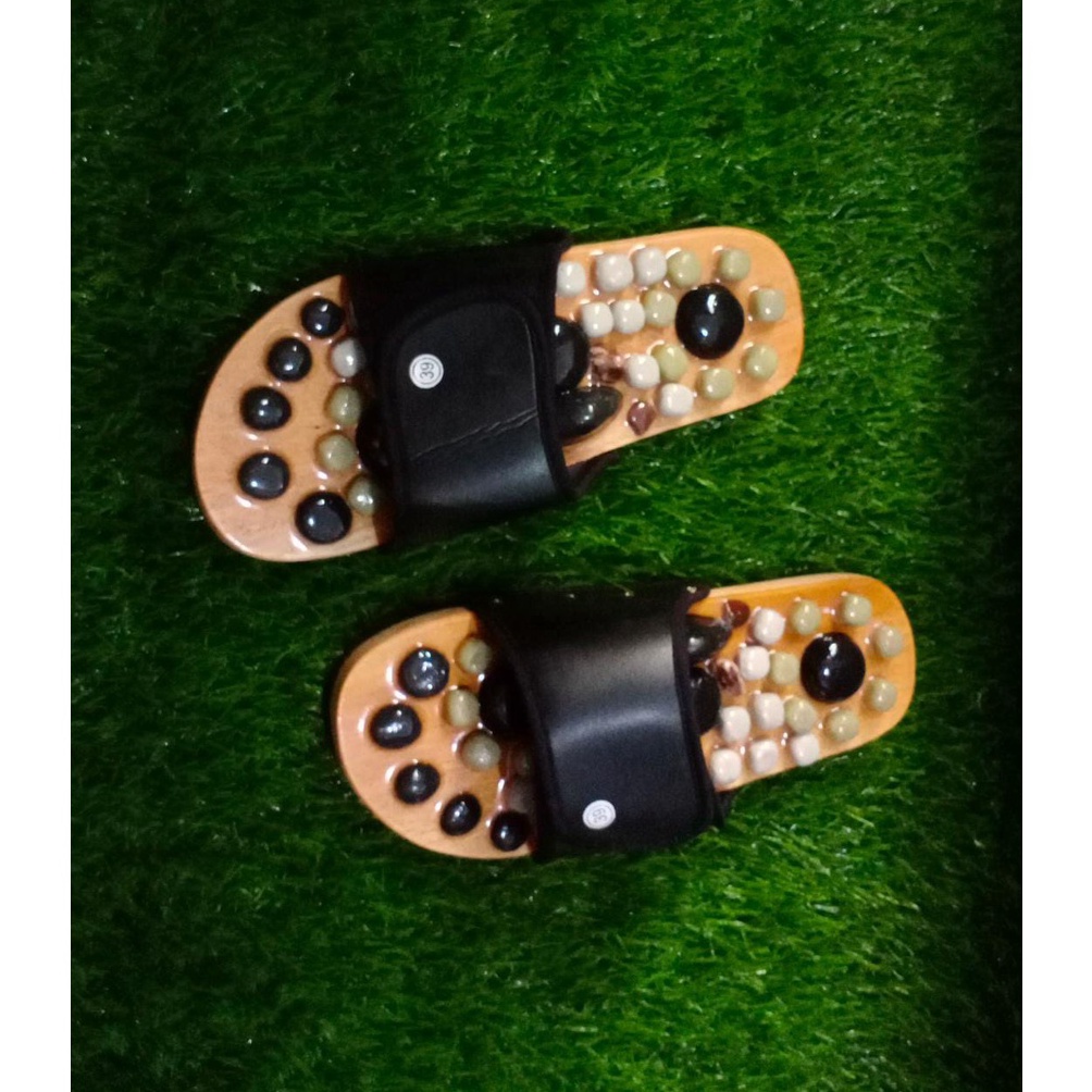 Jual KODE R48A Sandal Batu Alam refleksi kesehatan rematik asam urat ...
