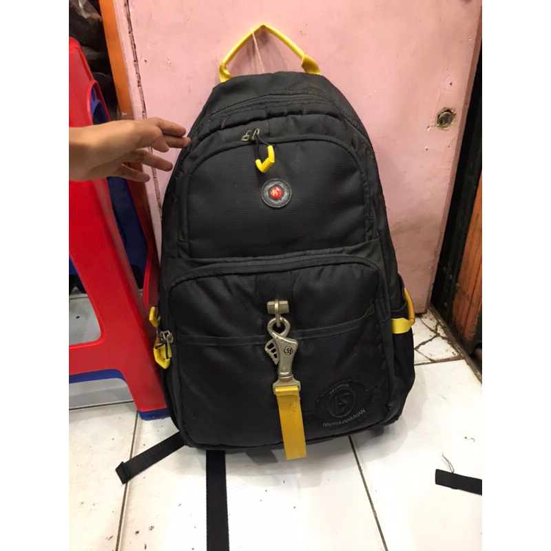 Jual tas backpack || tas simple || tas hitam | Shopee Indonesia