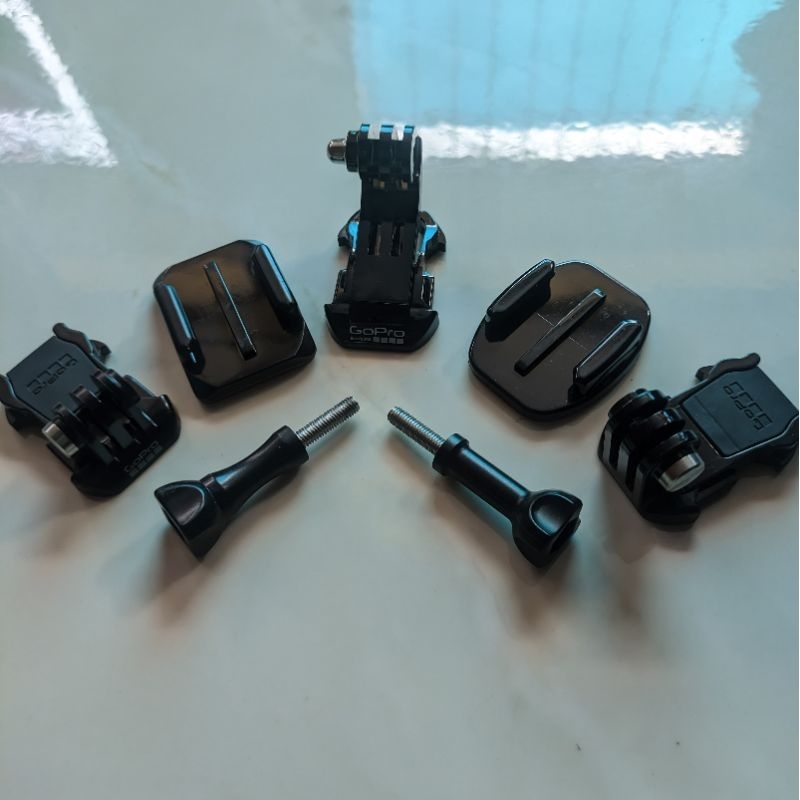 Jual Gopro J-Hook Mounting Mount Buckle Vertikal Perekat Screw Action ...
