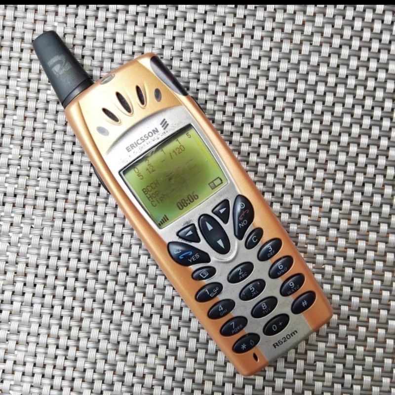 Jual HP Jadul Ericsson R520m Copper TEMS Edition Super Langka | Shopee ...