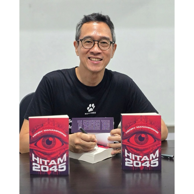 Jual Buku HITAM 2045 New Cover - Henry Manampiring | Shopee Indonesia