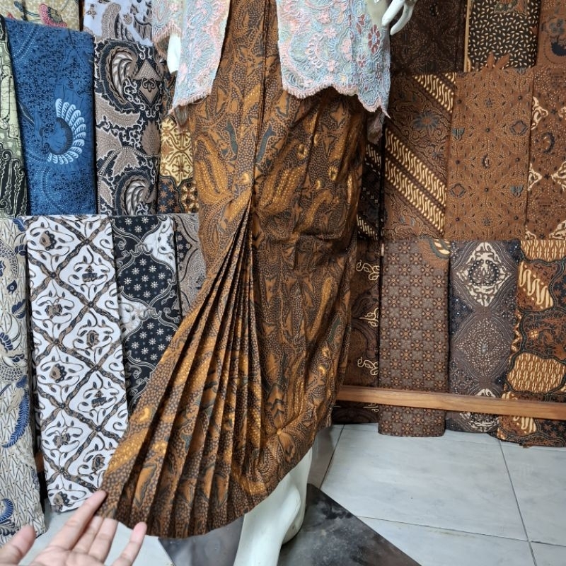 Jual Kain Batik dan Rok Wiru Batik Motif Sogan Pisang Bali Bawahan ...