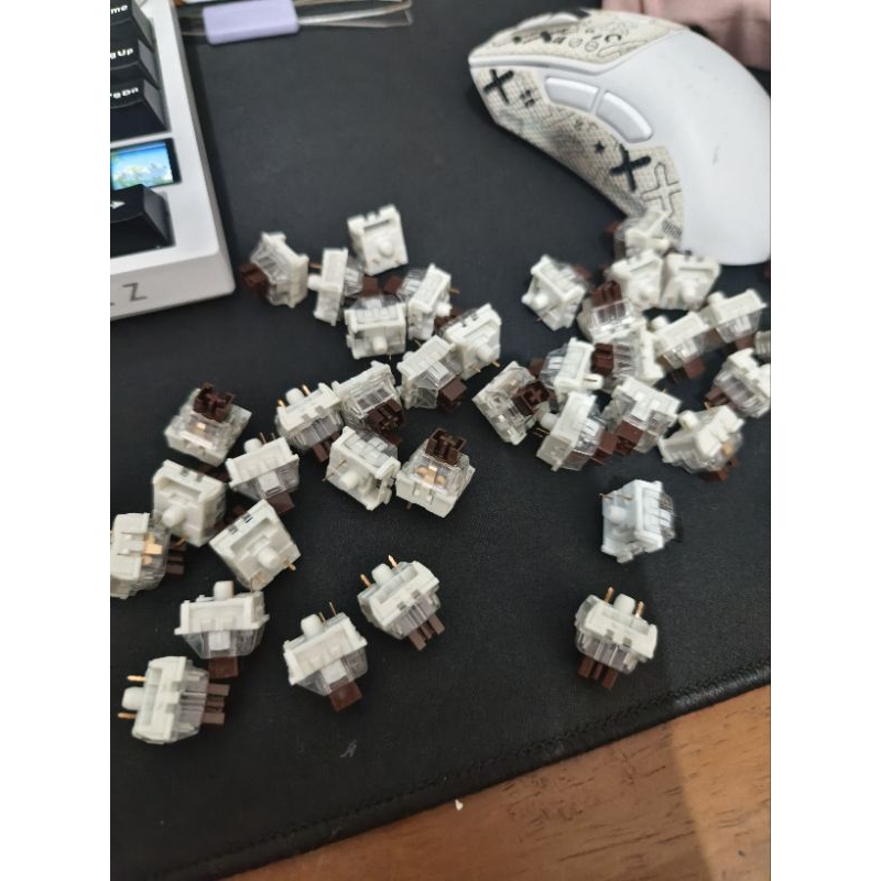 Jual drinkey brown switch 55pcs | Shopee Indonesia