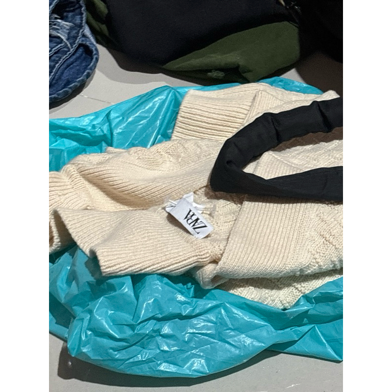 Jual vest cewek warna cream | Shopee Indonesia