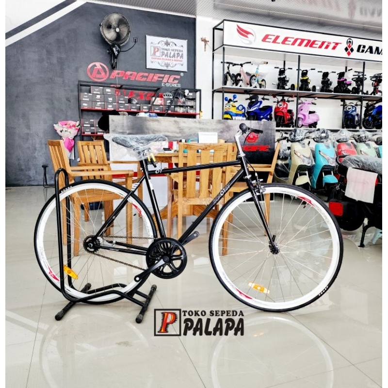 Jual Sepeda Fixie 700C UNITED SOLOIST 01 NEW | Shopee Indonesia