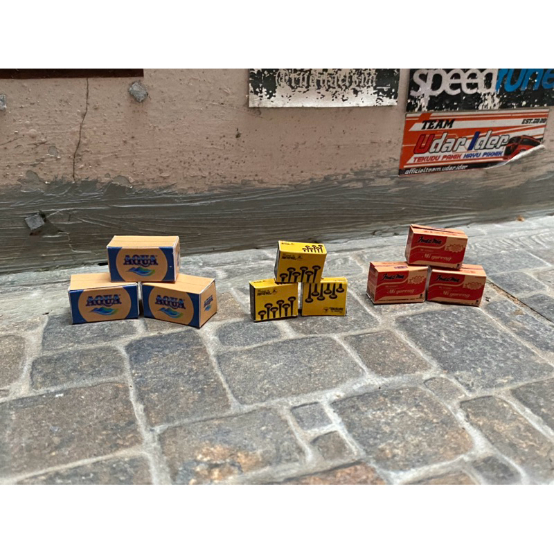 Jual diorama tambahan hiasan bus skala 1:50 (harga per 4 pcs) | Shopee ...