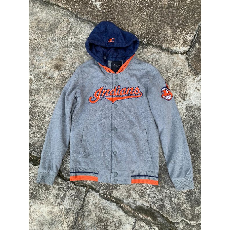 Jual MLB indians hooded varsity | Shopee Indonesia