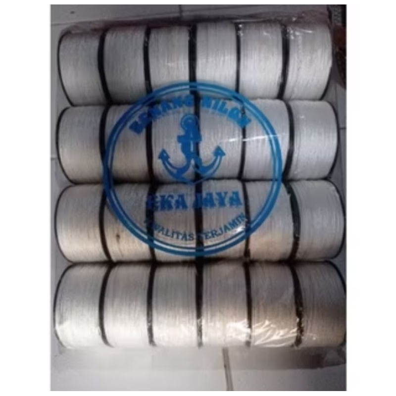 Jual Benang Nilon Bol Tukang Sol Sepatu/Tas Layangan Bangunan Besar ...