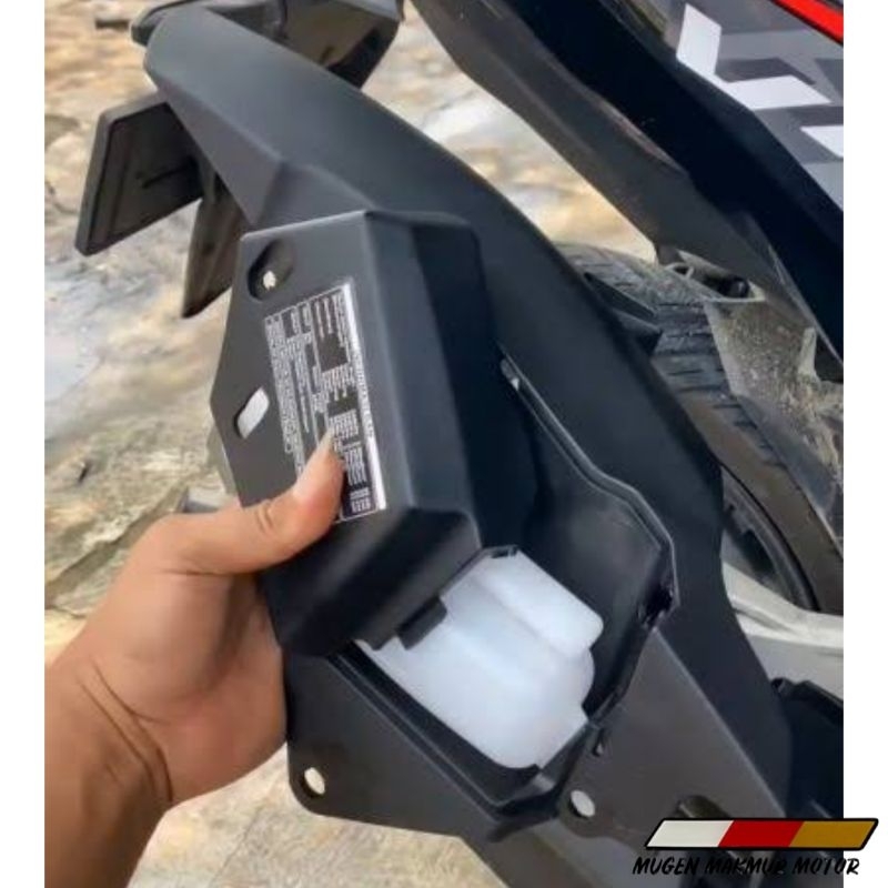 Jual SPACKBOARD KOLONG / HUGGER AIRBLADE VARIO 125/150 OLD/NEW | Shopee ...