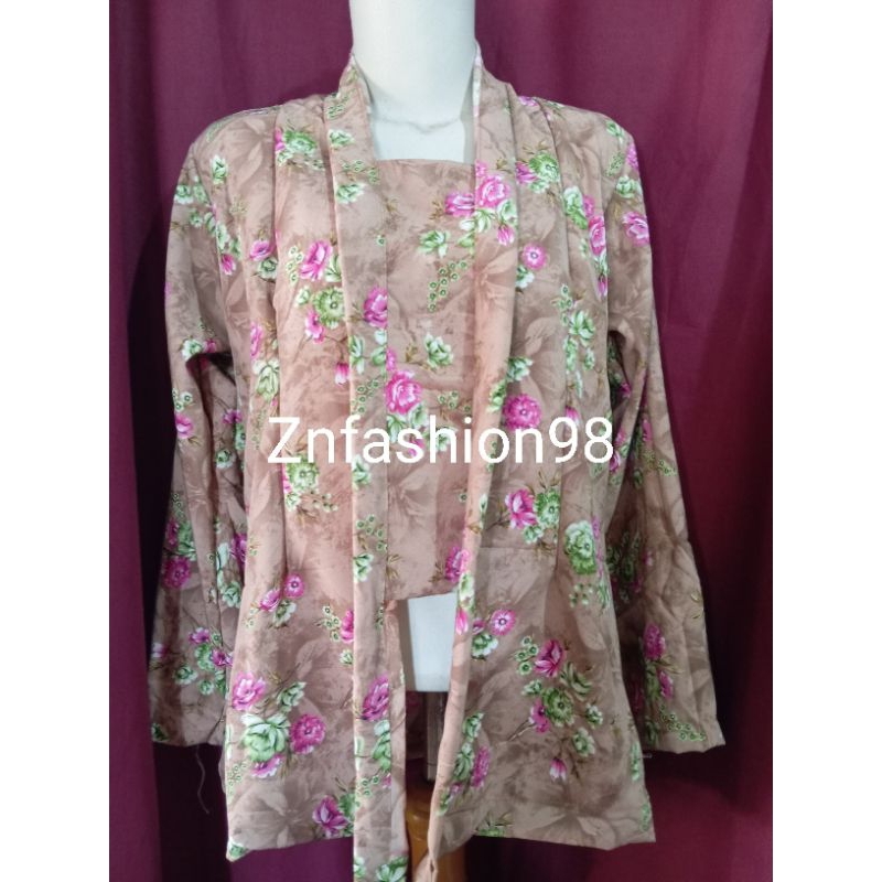 Jual Kebaya kancing/ kebaya modern/ kebaya kutubaru kekinian/ kebaya ...