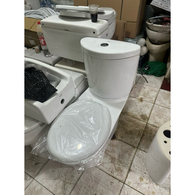 Jual CLOSET DUDUK TOTO CW 821 JP | Shopee Indonesia