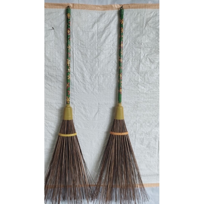 Jual sapu taman lakop lidi aren sapu lidi sapu lidi gagang kayu ...