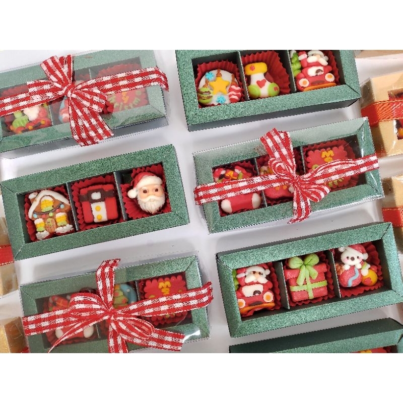 Jual souvenir natal coklat karakter isi 3 | Shopee Indonesia