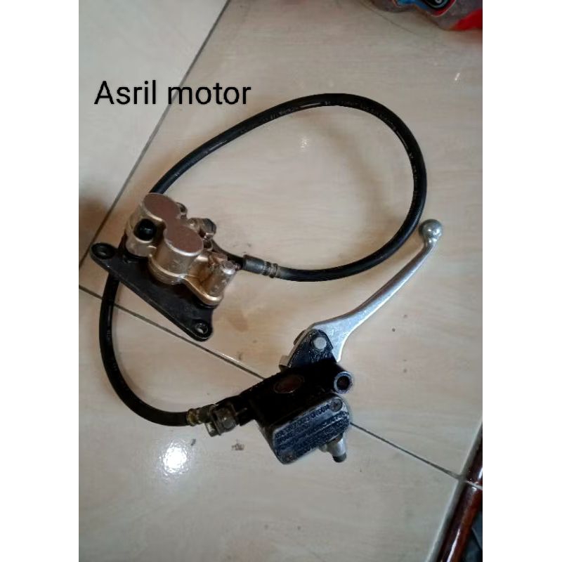 Jual pengereman master kaliper cakram depan Supra x 125 ORIGINAL | Shopee Indonesia