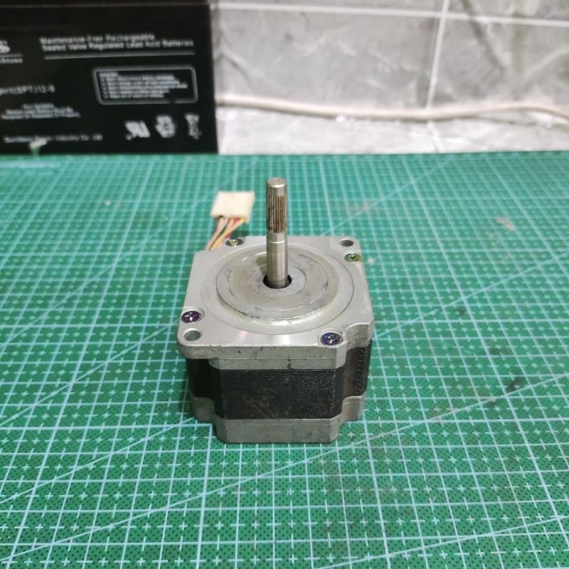 Jual STEPER MOTOR NEMA 23 STP-68D106 1.8 STEP 1.0A STEPPING MOTOR ...