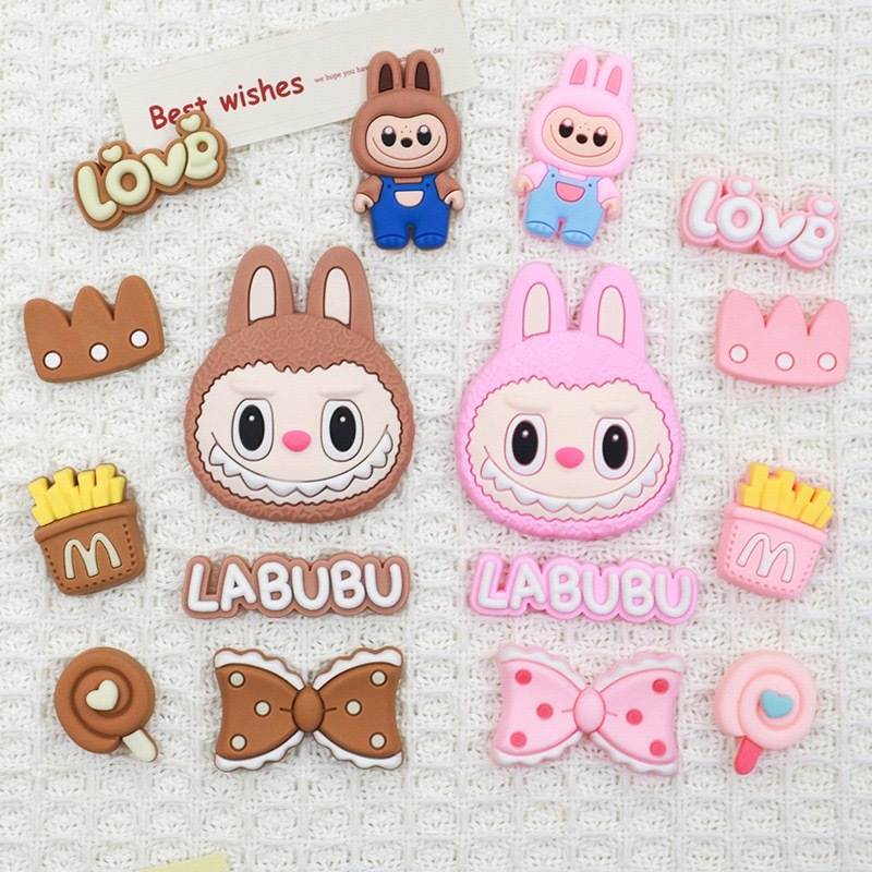 Jual Jibbitz Charm Labubu Bahan Karet Aksesoris Kancing Pin Sandal ...