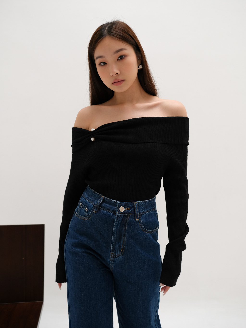 Jual Kiyorawears - Pearl Knit Off Shoulder Top / One Shoulder Solid ...