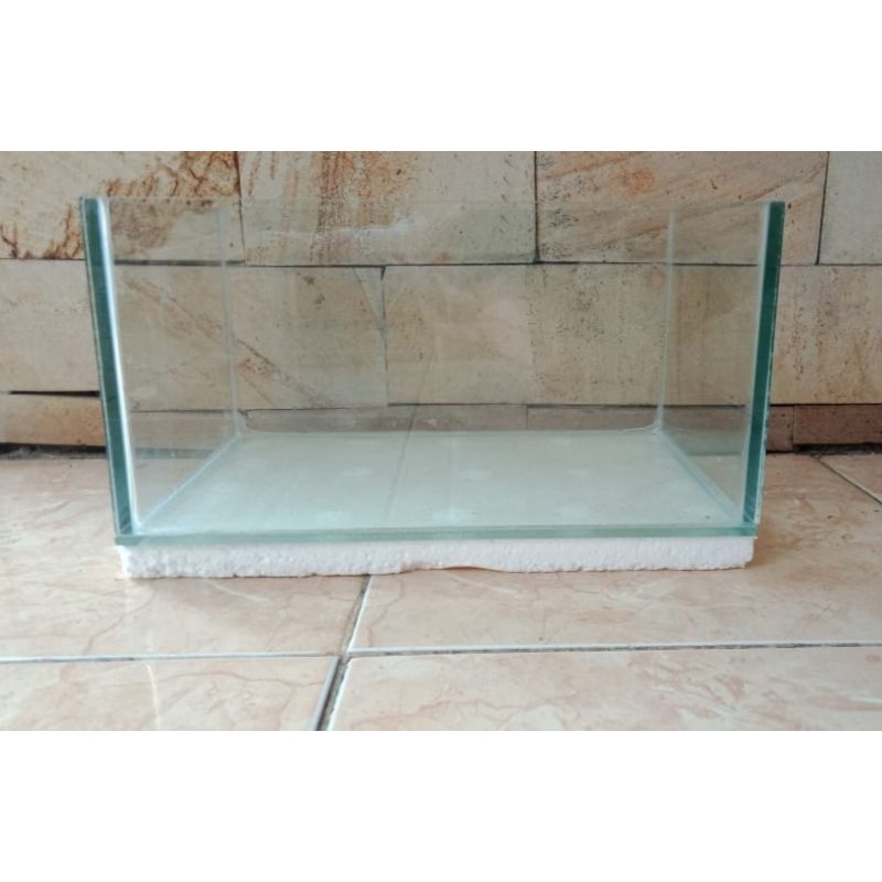 Jual Aquarium kaca aquarium mini ukuran 30x20x15 | Shopee Indonesia