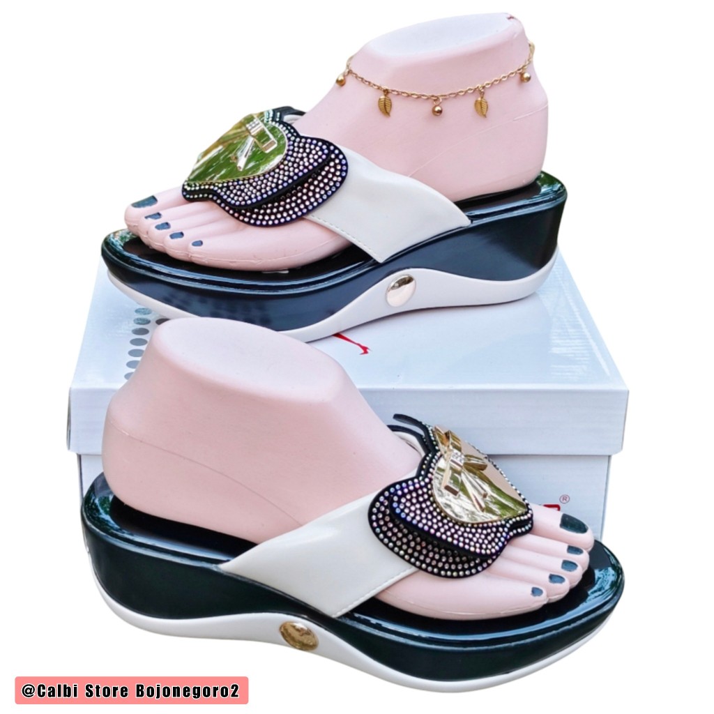 Jual (( STOK READY )) SANDAL SOFIYA JEPIT PERMATA CANTIK & GLAMOUR ...