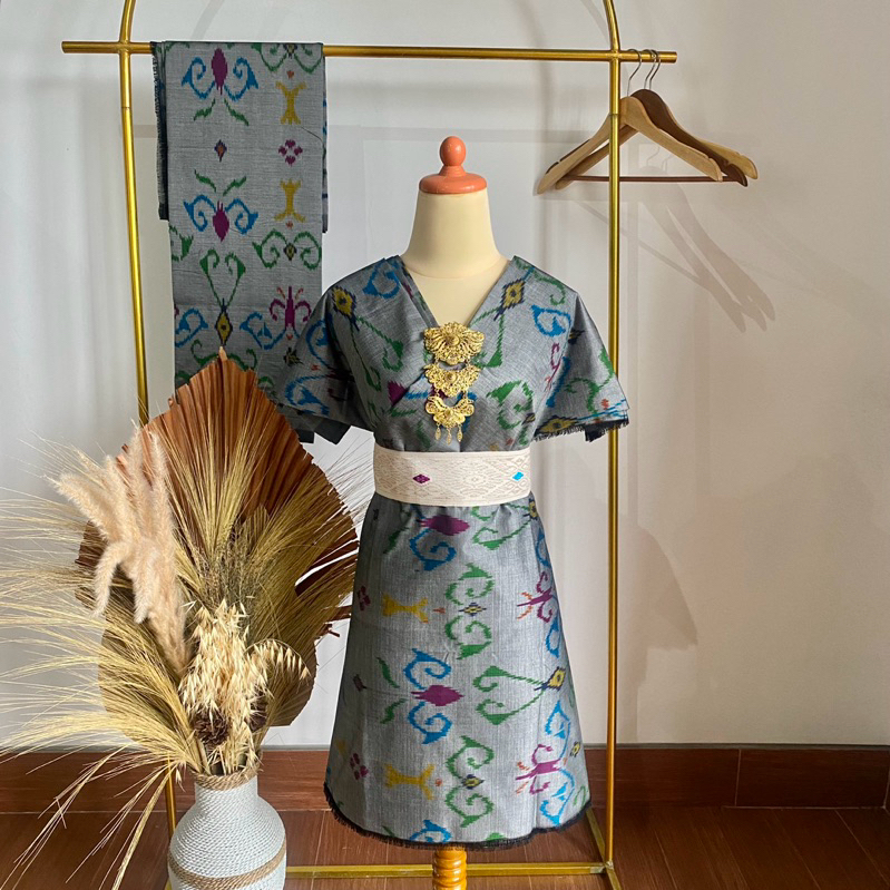 Jual KAIN TENUN ENDEK KHAS BALI MOTIF PATRA SILVER GRINGSING | Shopee ...