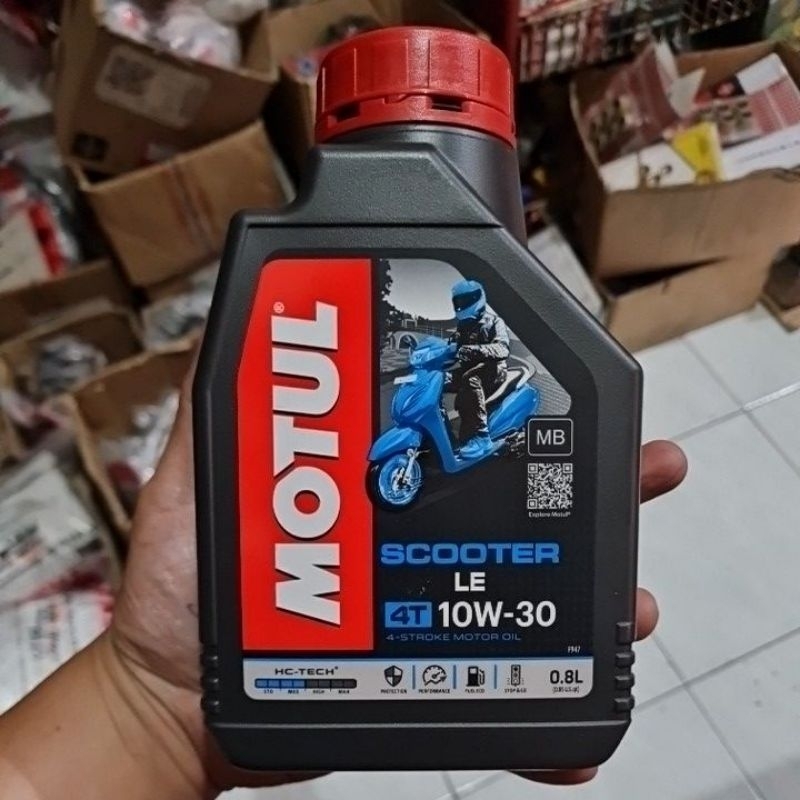 Jual 100% ORIGINAL!!! Oli Motul Scooter LE 10W-30 800ml (MATIC ...